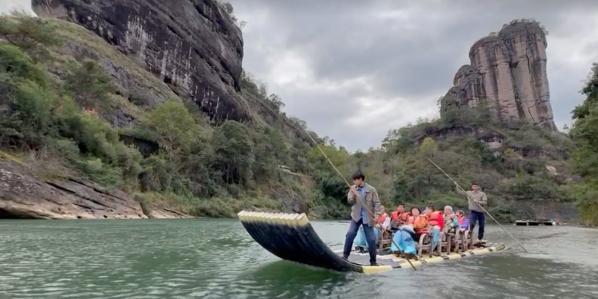 In southeastern China, breathtaking views make a grueling trek worth ... In southeastern China, breathtaking views make a grueling trek worth ...